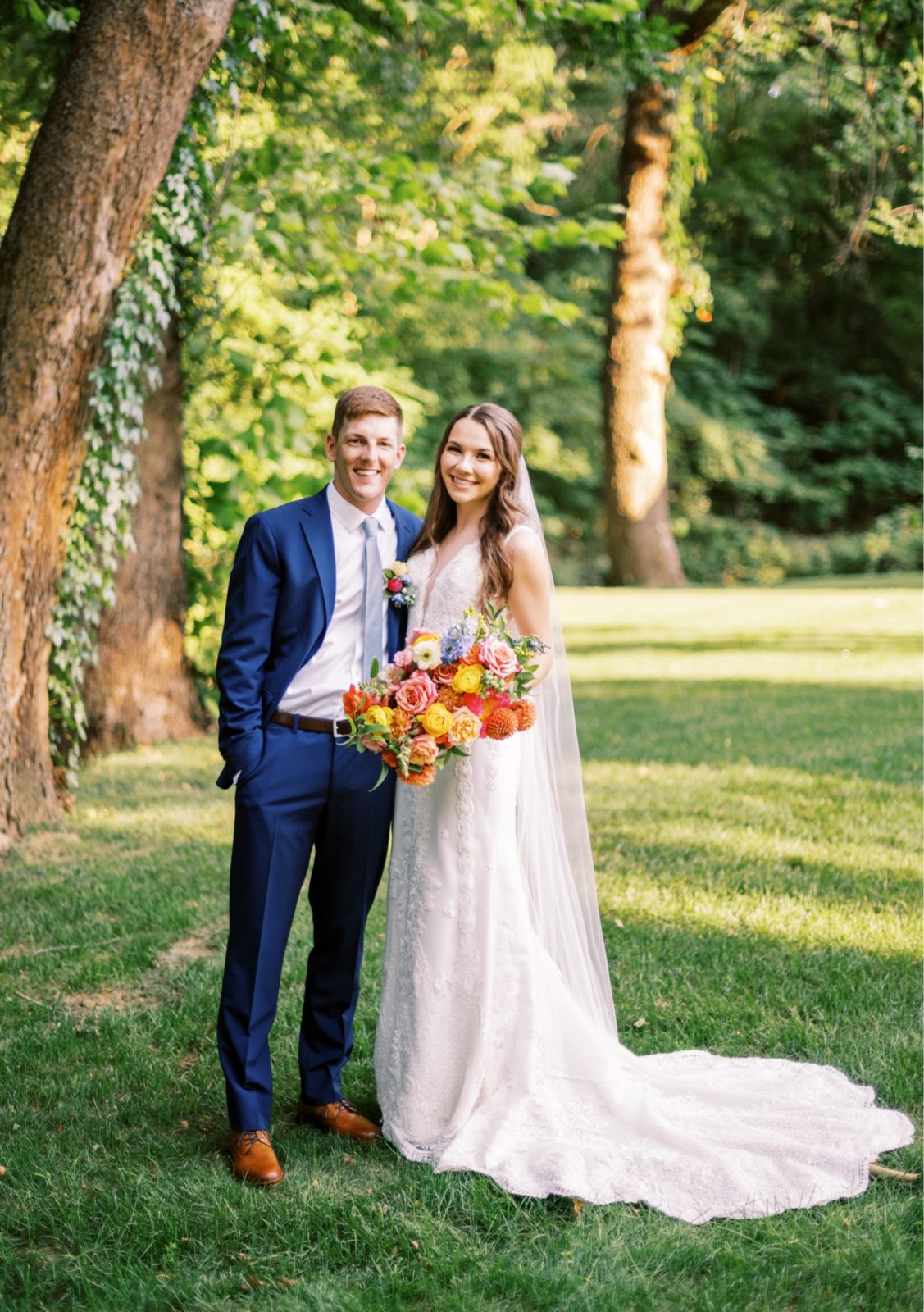 Colorful Summer Wedding at Spain Ranch - carsyncraytor.com